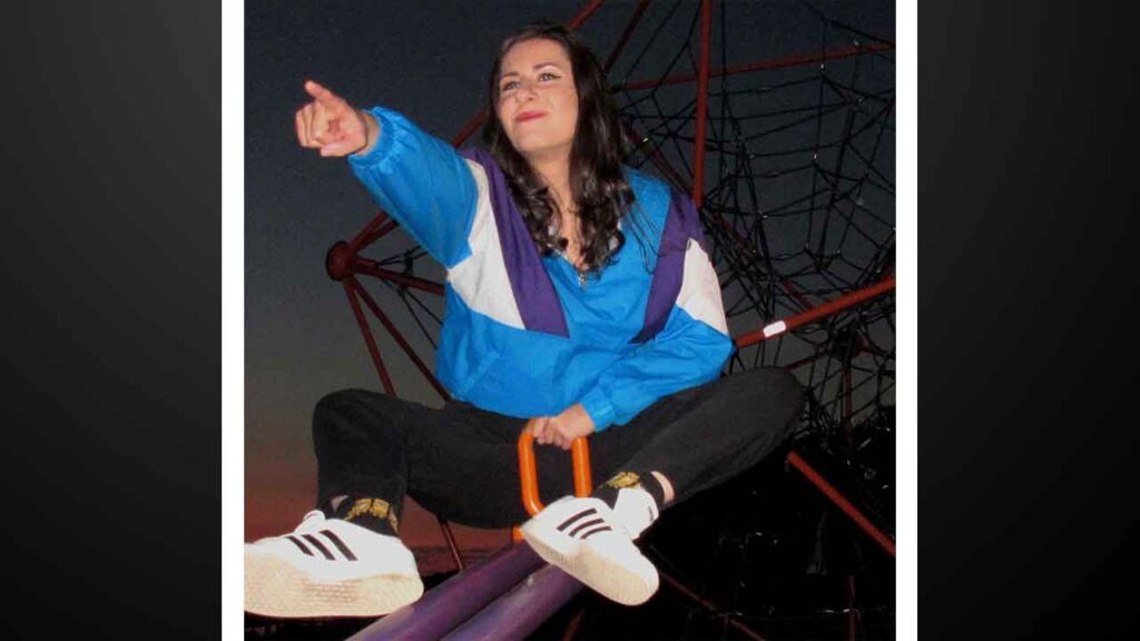 Jess Roveda - Red Room