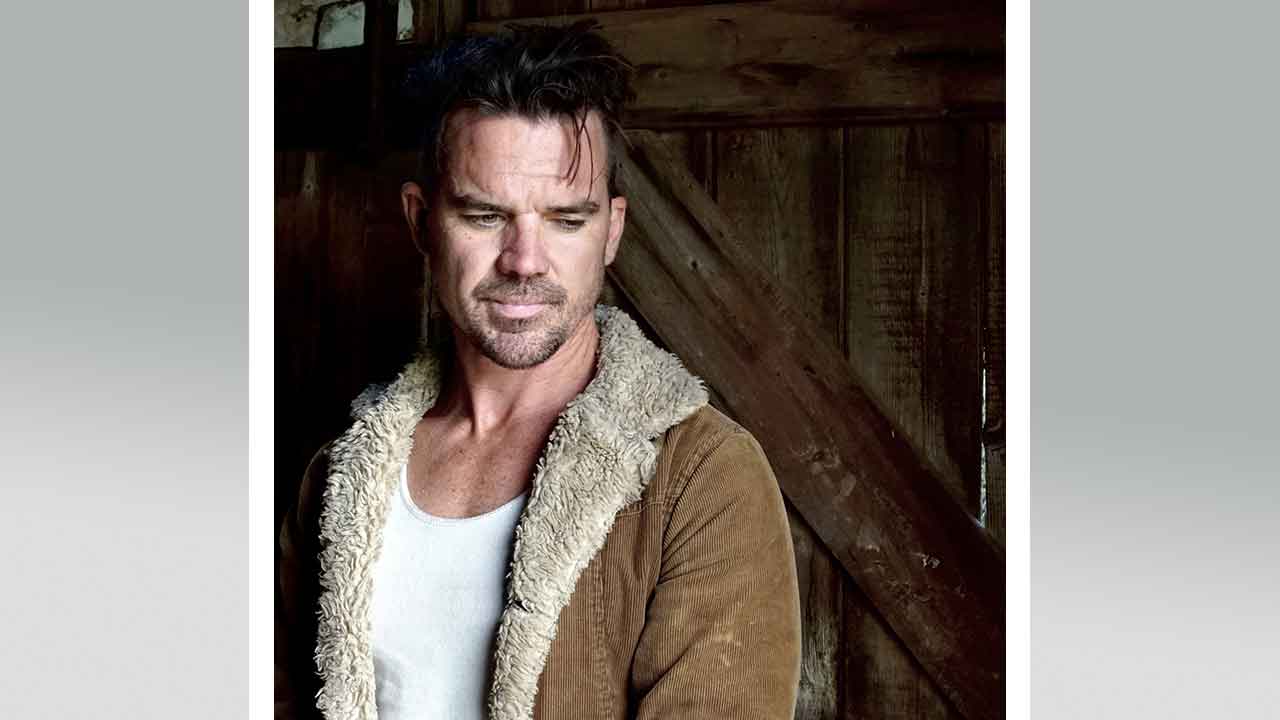 Mark Howard - Pick Me Up